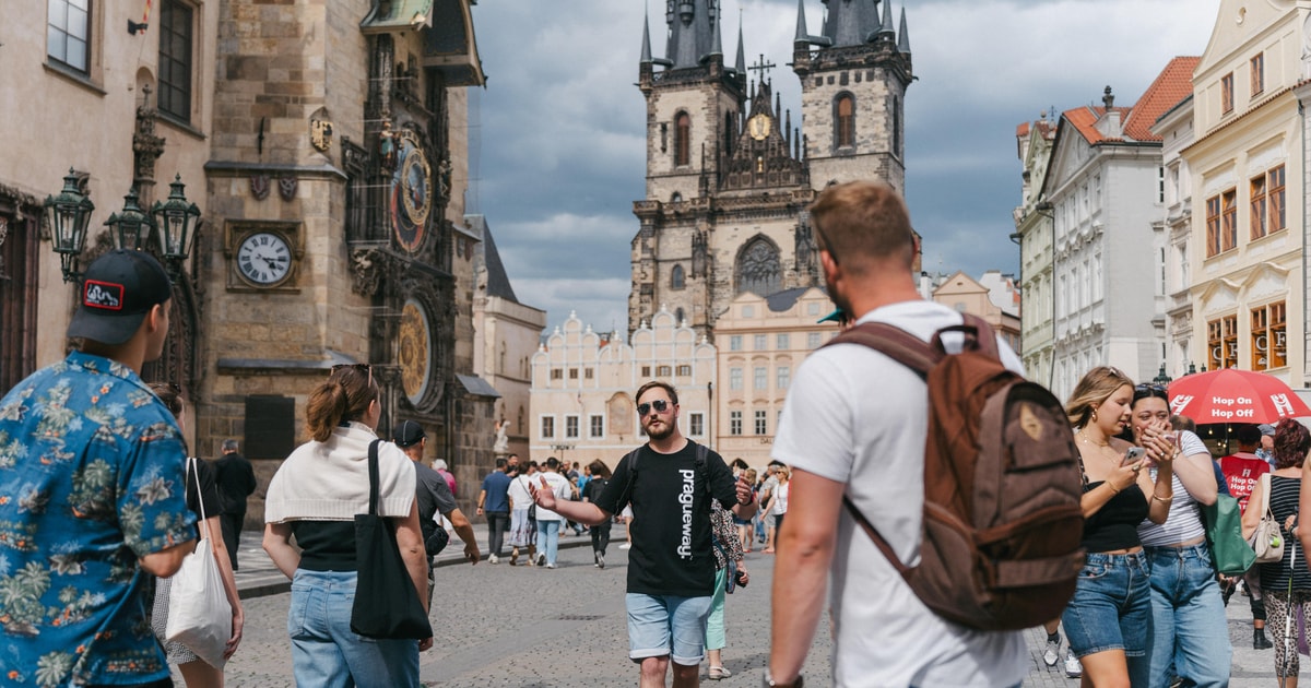 Prag: Den gamle bys højdepunkter og skjulte perler med guide | GetYourGuide