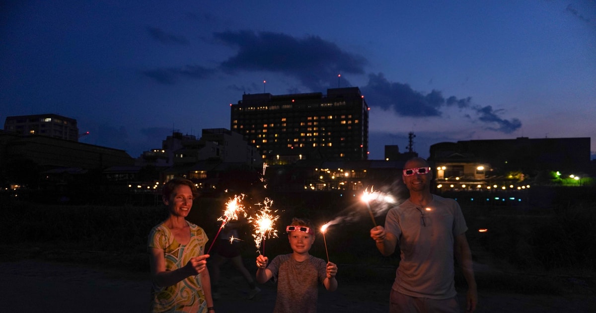 Kyoto: Kamo River Fireworks and Photo Experience | GetYourGuide