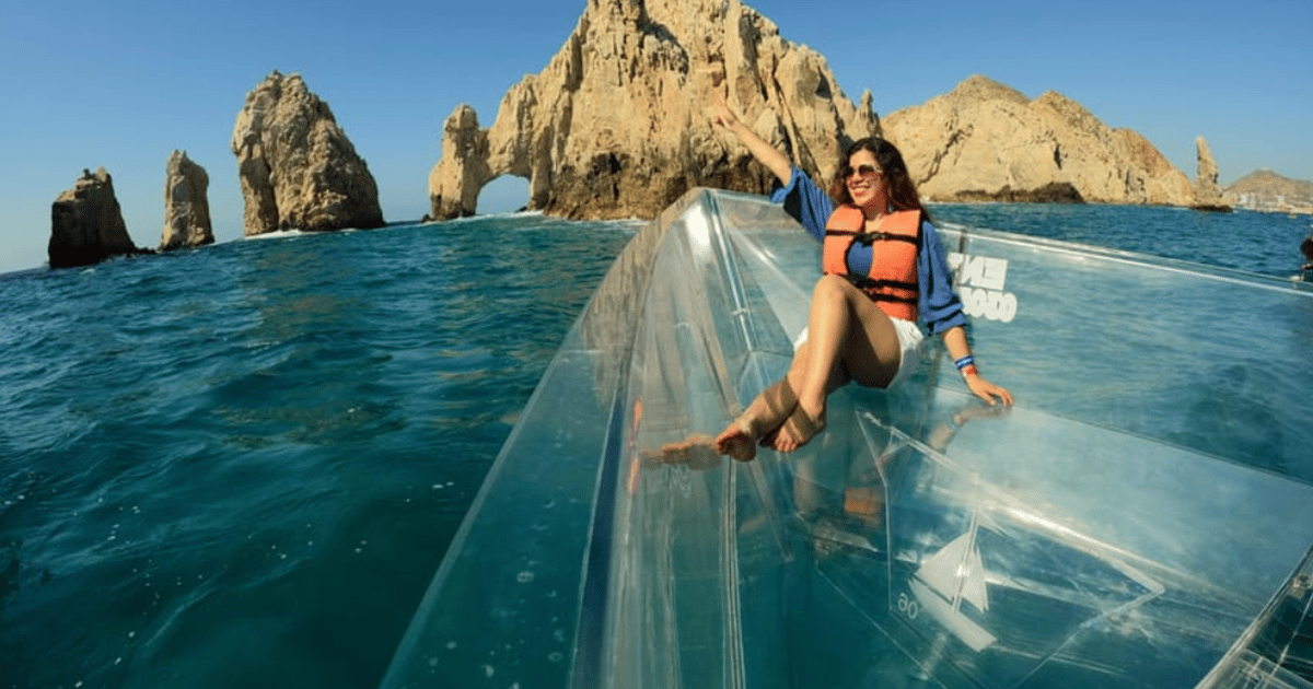 Los Cabos: Conoce el arco en el icónico tour en lancha transparente | GetYourGuide