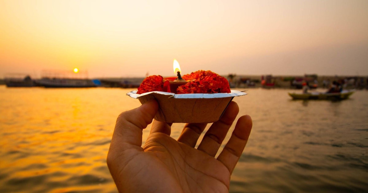 Varanasi Spiritual Trails: Geführte Tour zu Fuß mit einem ortskundigen ...