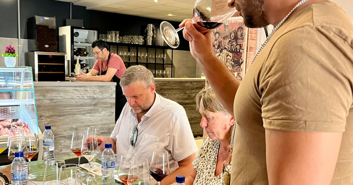 Gourmet Wine Tasting: Naturals and Biodynamics Wines. | GetYourGuide