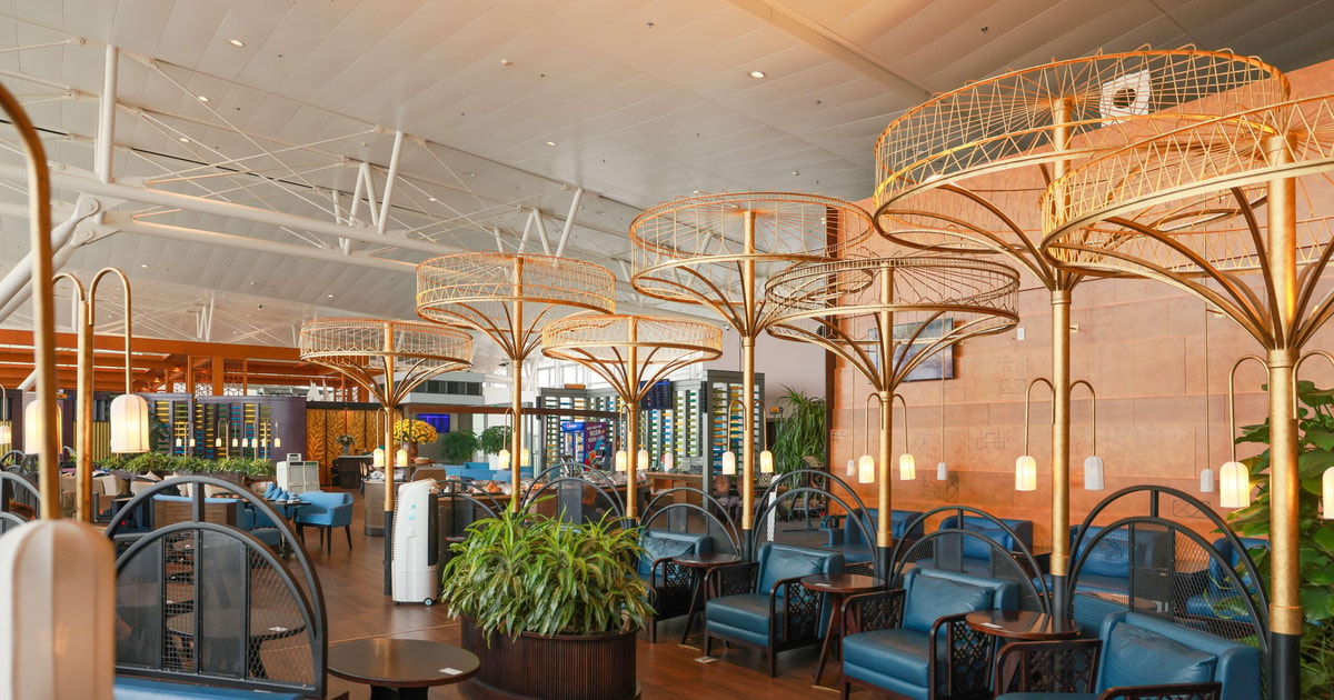 HAN Luchthaven Hanoi: Song Hong Premium Lounge & Bar Terminal 2 ...