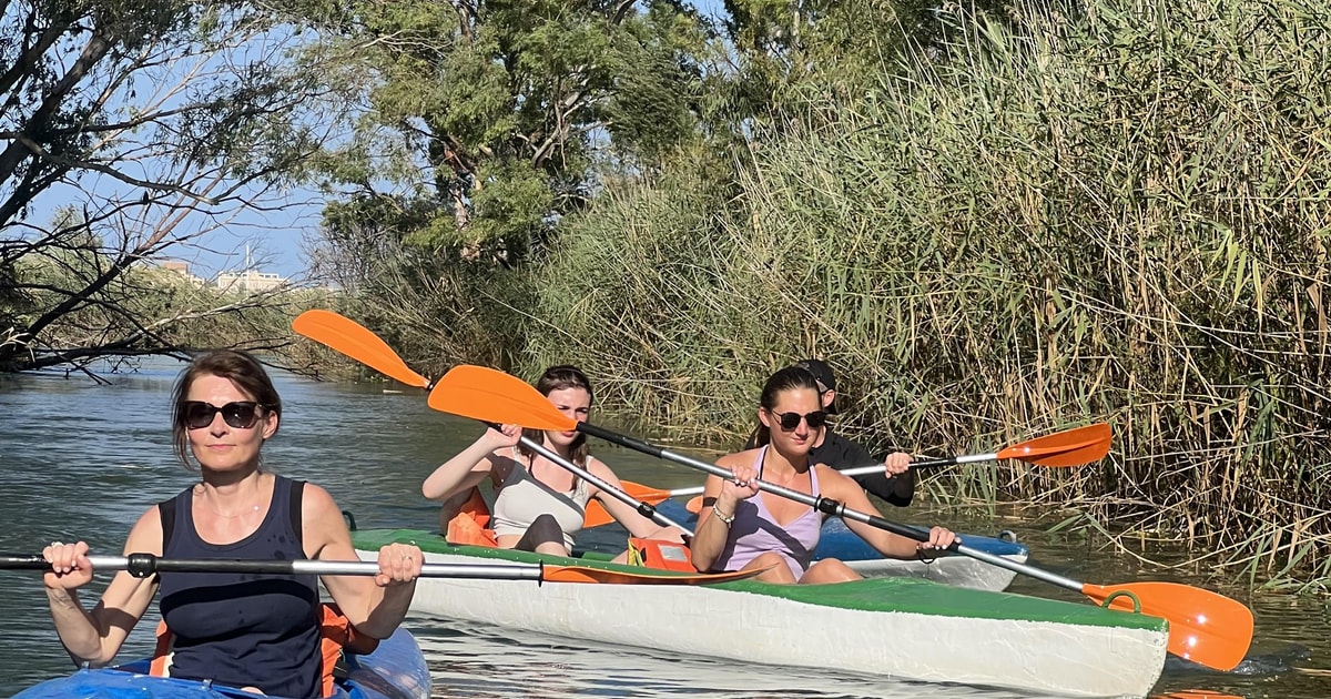 Siracusa: Paseo guiado en canoa por la Reserva Natural del Río Ciane ...