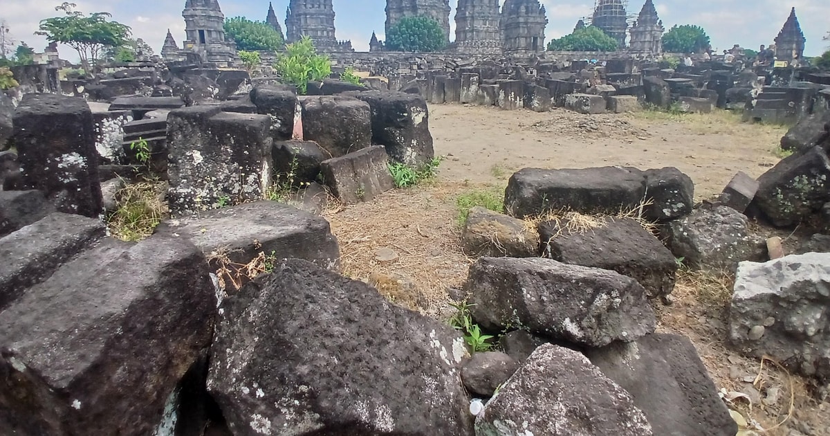 Yogyakarta: Prambanan Temple Guided Tour with Pickup | GetYourGuide