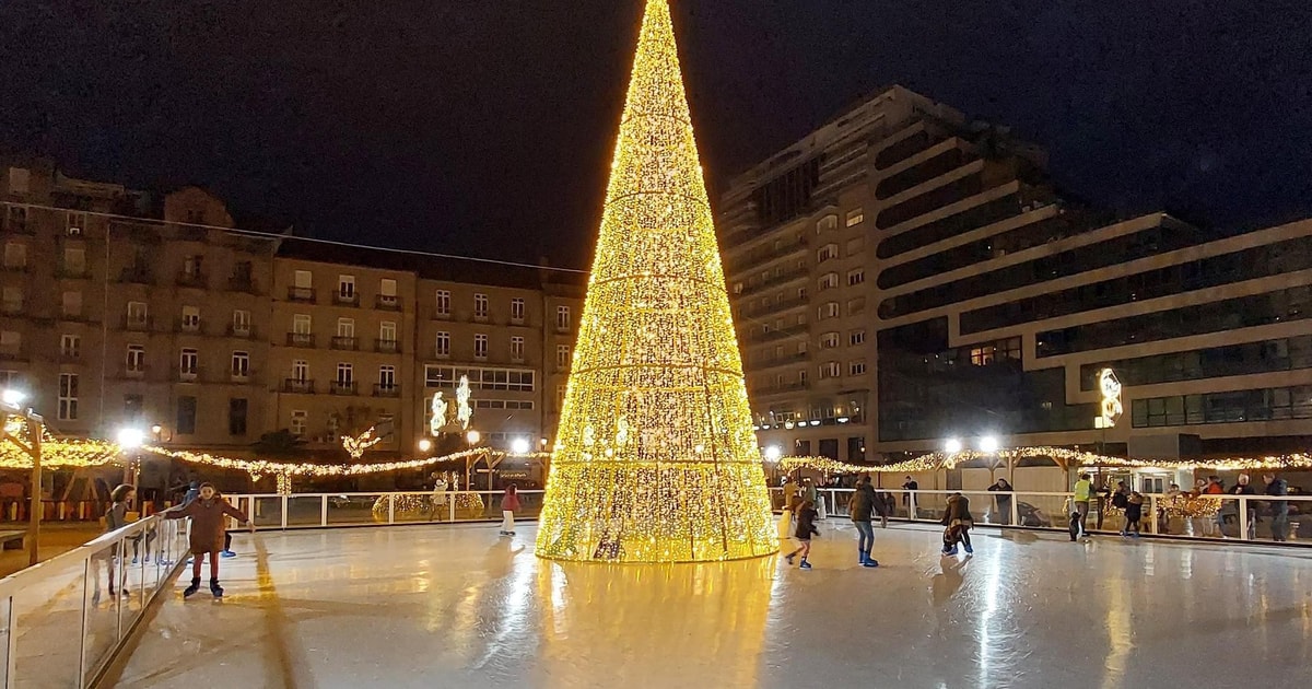 Tour to vigo christmas lights plus pontevedra including boat | GetYourGuide