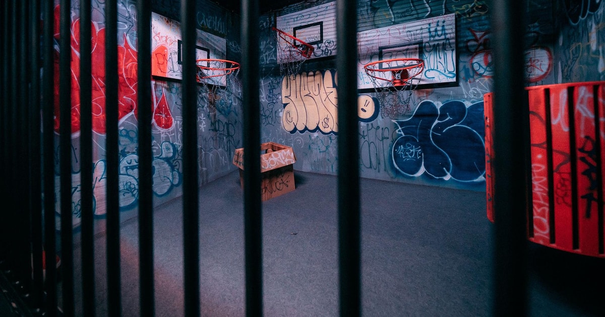 Stavanger: Prison Island Äventyrsspel | GetYourGuide