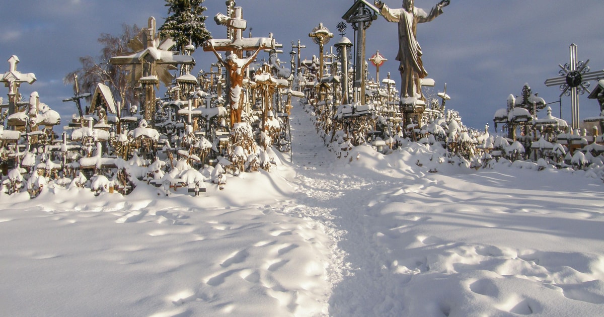 From Riga: Trip to the Hill of Crosses & a Charmed Jelgava | GetYourGuide