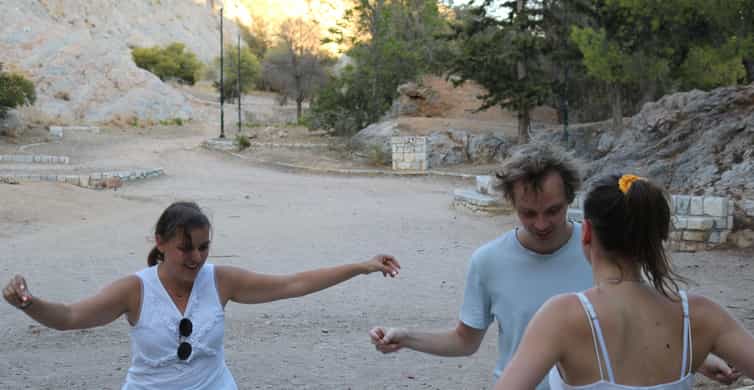 Pasos hacia la tradición: Danzas tradicionales griegas en Atenas ...