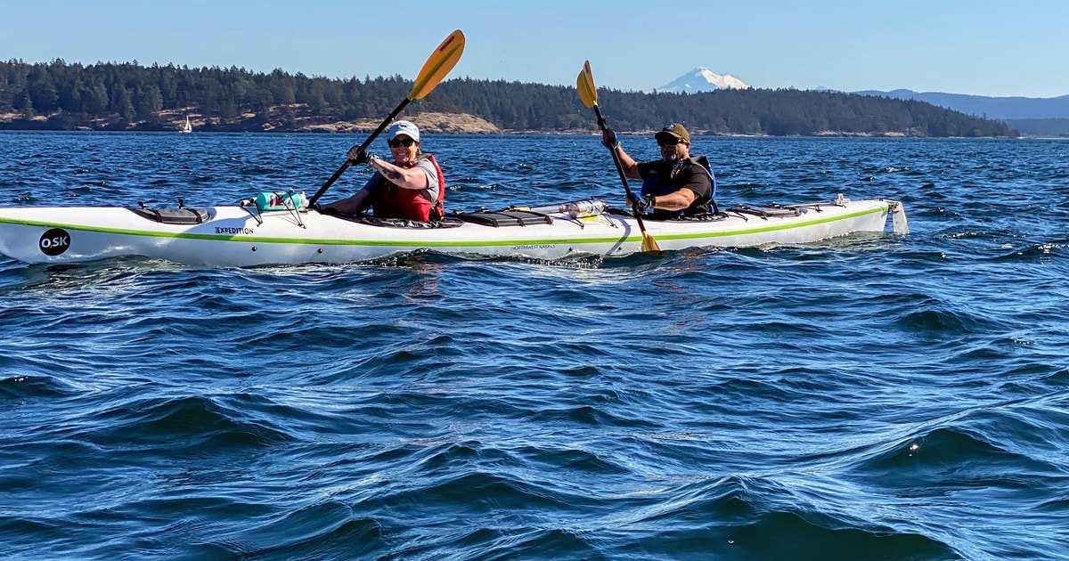 Isla de San Juan: Tour de día completo en kayak | GetYourGuide