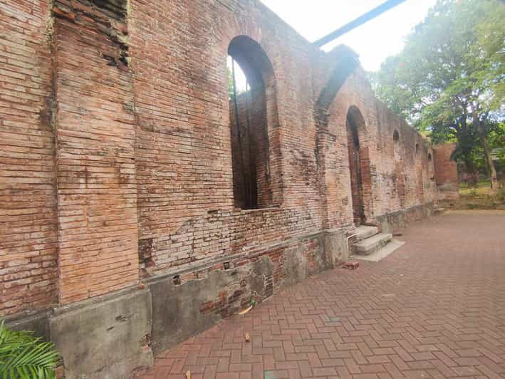Manila: Rich History of Intramuros Private Tour | GetYourGuide