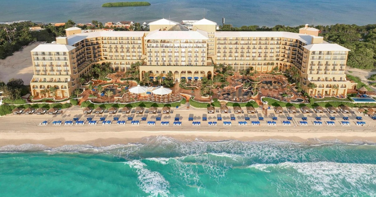 Transporte Privado The Ritz-Carlton Cancun al Aeropuerto CUN | GetYourGuide