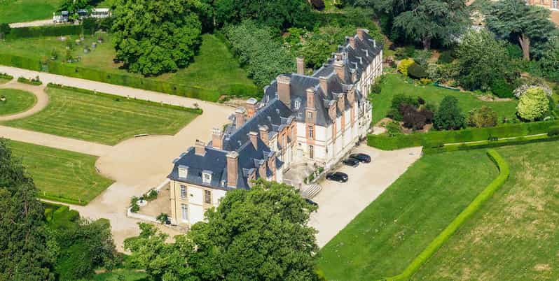Paris : Visite privée du château de Thoiry et du parc safari | GetYourGuide