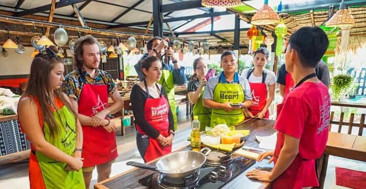 Thailand: Cooking class in Chiang Mai | GetYourGuide