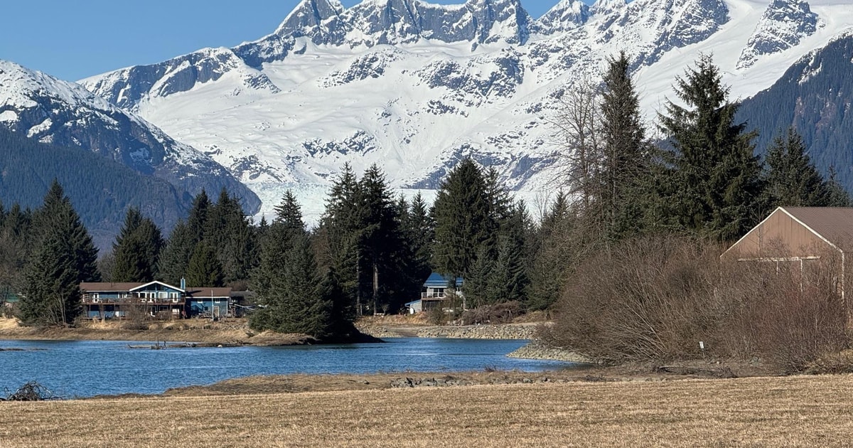 Juneau: Private Bike Tour with Glacier Views & Hatchery Stop | GetYourGuide