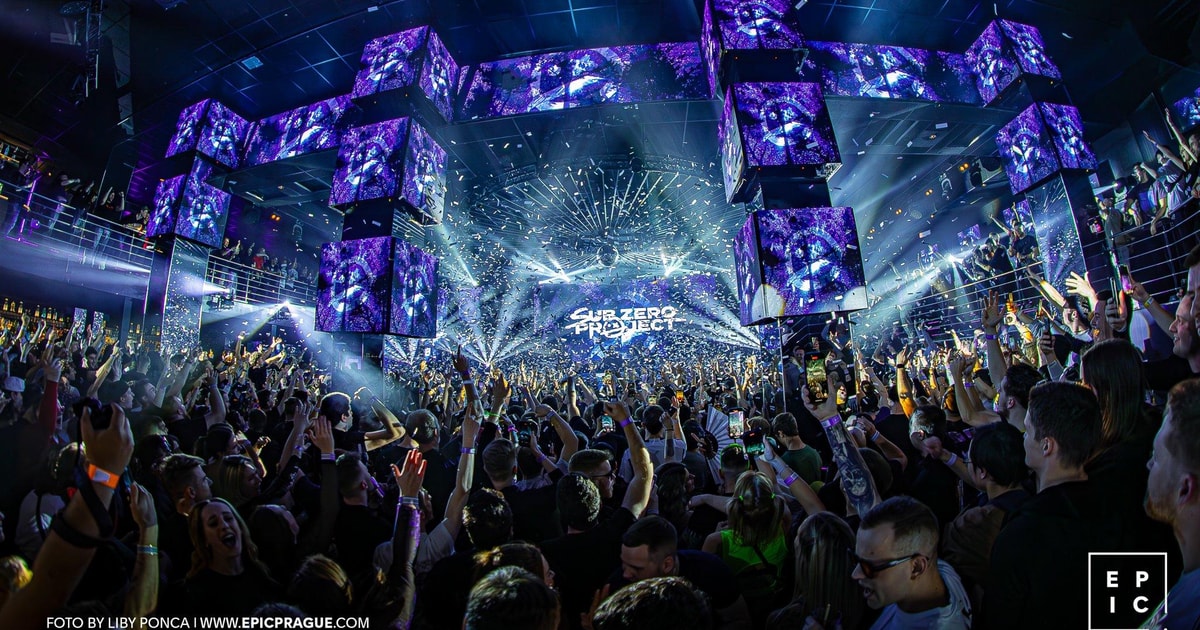 Prague: Halloween VIP Boat Party + EPIC Club | GetYourGuide