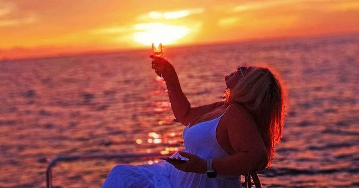 Phuket Private Sunset Cruise dengan Kapal Catamaran | GetYourGuide