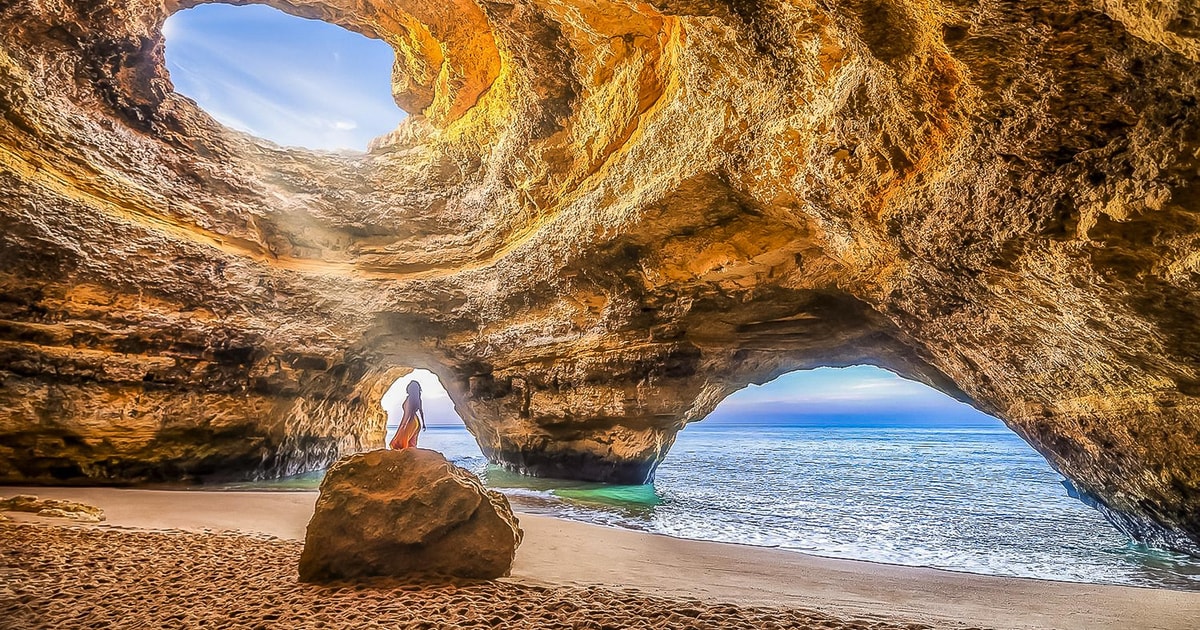 Portimão: Tour in barca delle grotte di Benagil con opzione tramonto ...