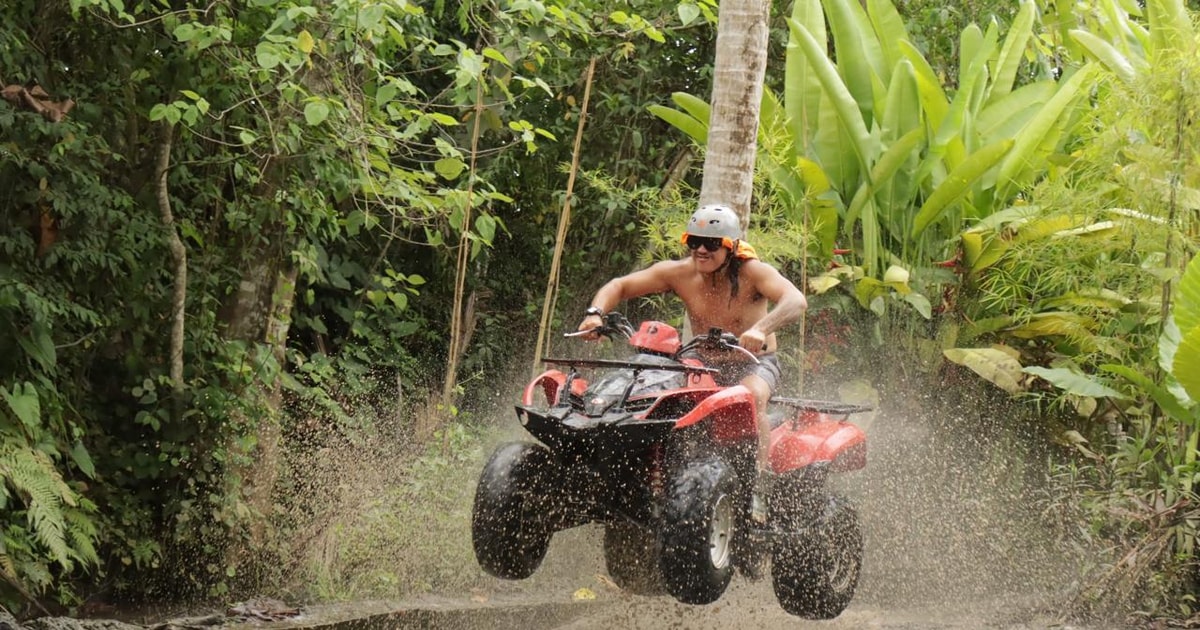 ウブド：体験ガイド付きの楽しいATV | GetYourGuide