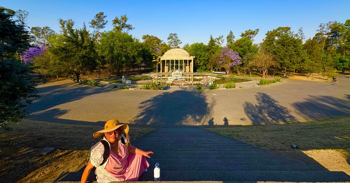 Mexico City: Chapultepec Forest - Diego Rivera's hidden gem | GetYourGuide