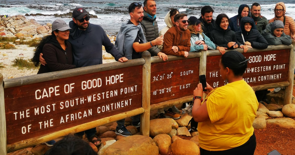 Cape Town: CAPE OF GOOD HOPE AND PENGUINS PRIVATE FULL DAY. | GetYourGuide