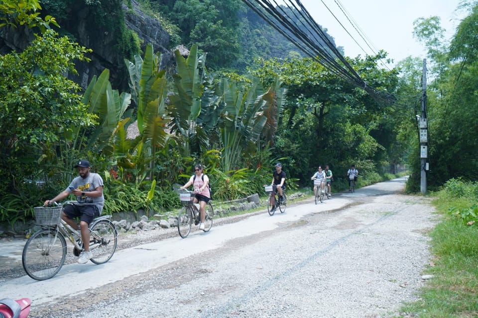 Circuit Hoa Lu - Tam Coc - Grotte de Mua - Randonnée à vélo avec ...