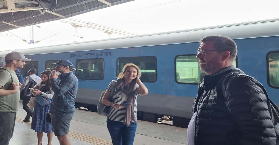From Agra: Visit Taj Mahal in less time by gatiman train | GetYourGuide