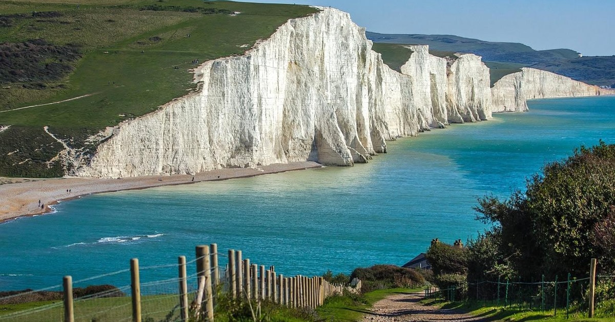 London: Seven Sisiters White Cliff Brighton Chinese Day Tour | GetYourGuide