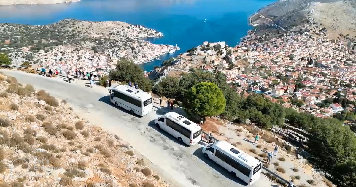 Symi: Bus excursies naar Panormitis klooster | GetYourGuide