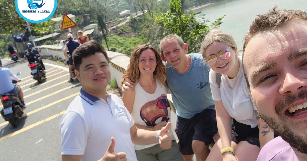 Hue: Bustour nach Hoi An oder Da Nang mit Sightseeing-Stopps | GetYourGuide