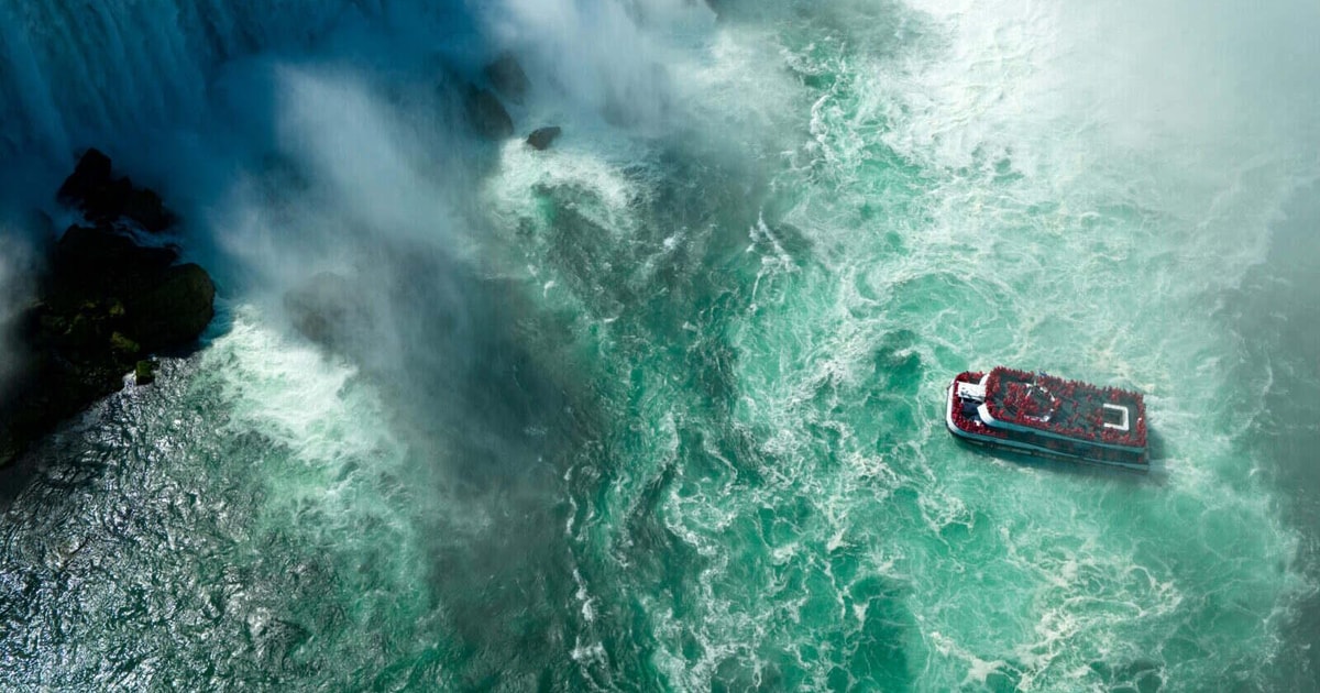 Toronto: Niagara Falls Day Tour with Hornblower Cruise | GetYourGuide