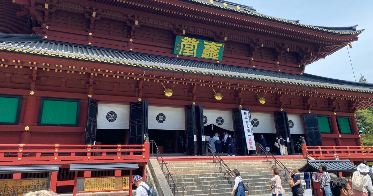 Nikko water fall | GetYourGuide