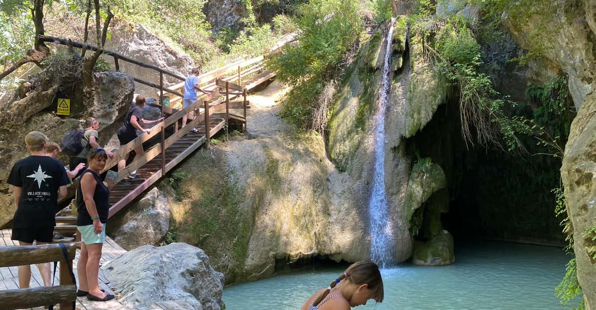 Από την πλευρά: Καταρράκτης Hidden Paradise με γεύμα&boot inc ...