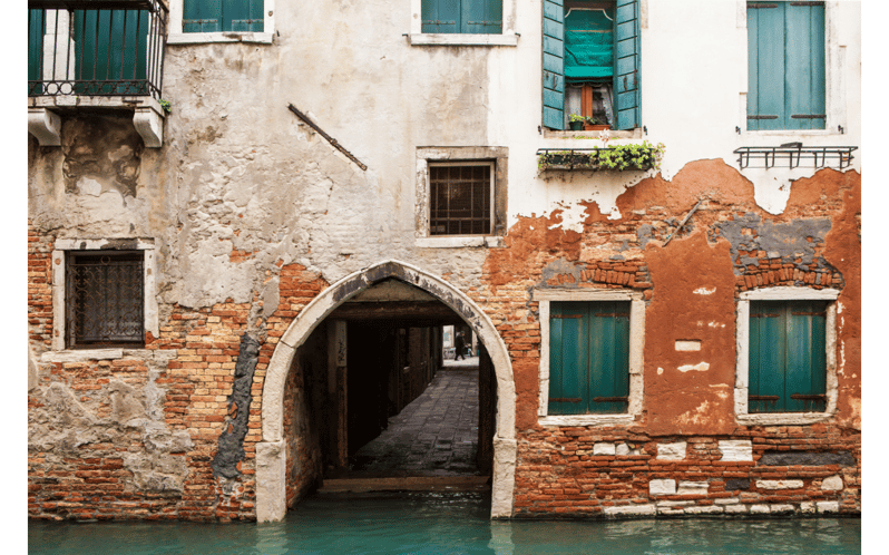 Venice: Mysterious Tales of Ghosts and Murders | GetYourGuide