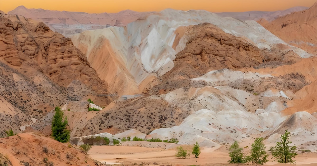 Xining: Ashigong Colorful Peaks & Yellow River Day Trip | GetYourGuide