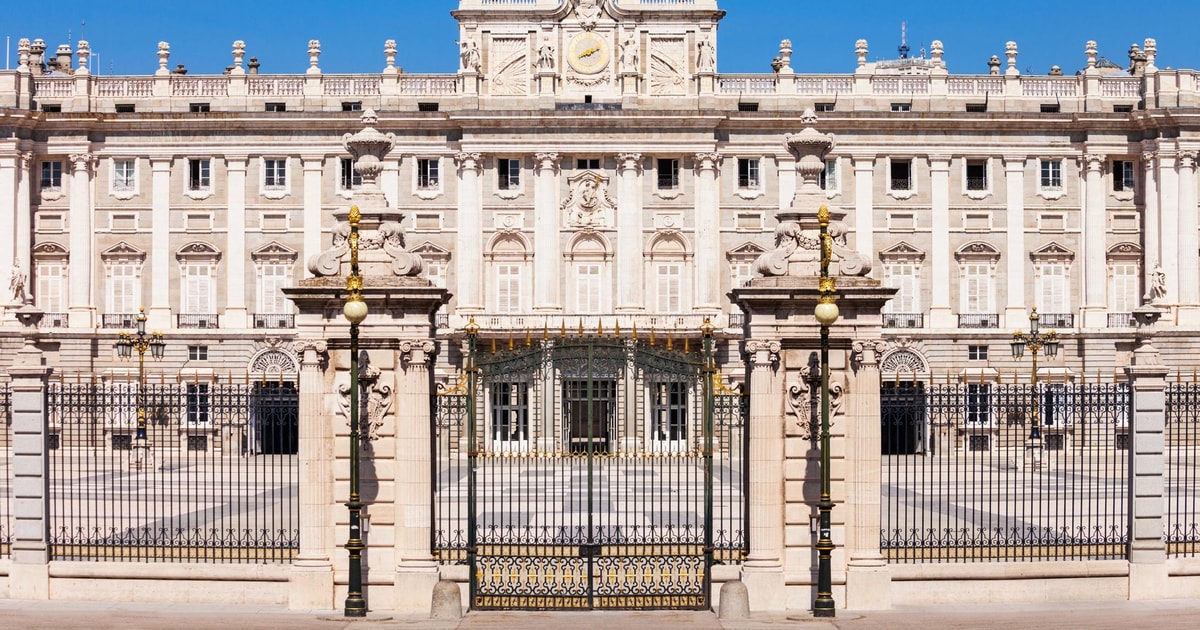 Madrid: Det kongelige palads Skip-the-line guidet tur | GetYourGuide