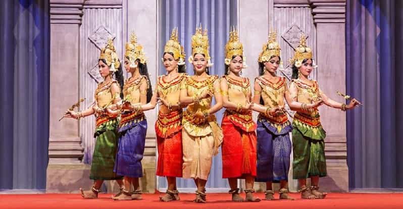 Siem Reap: Apsara Dance Show and Dinner with Hotel Pickup | GetYourGuide