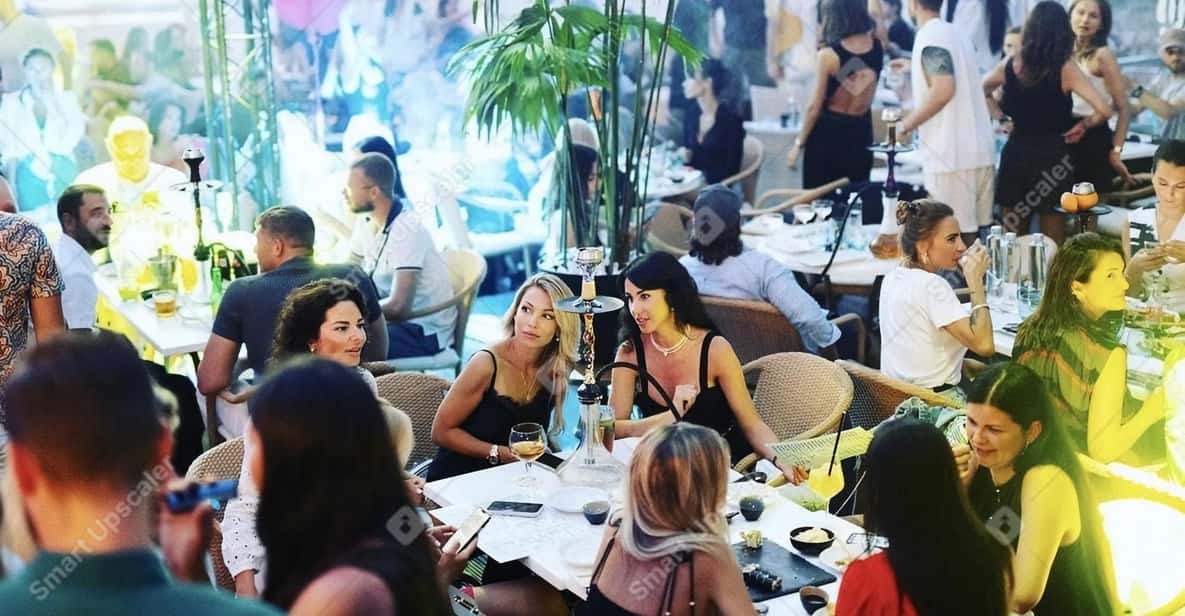 RIGA: Bar, Lounge & Uitgaan op het dak Tour | GetYourGuide