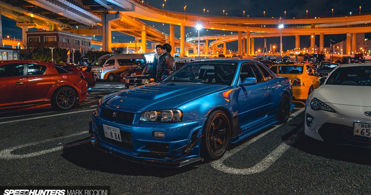 Tokio: Visita Nocturna al Encuentro de Coches Daikoku | GetYourGuide