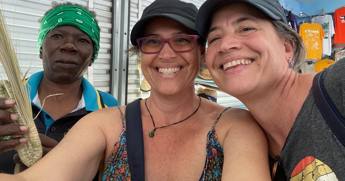 Manhattan Beach Bash Amazing Race & Tour | GetYourGuide