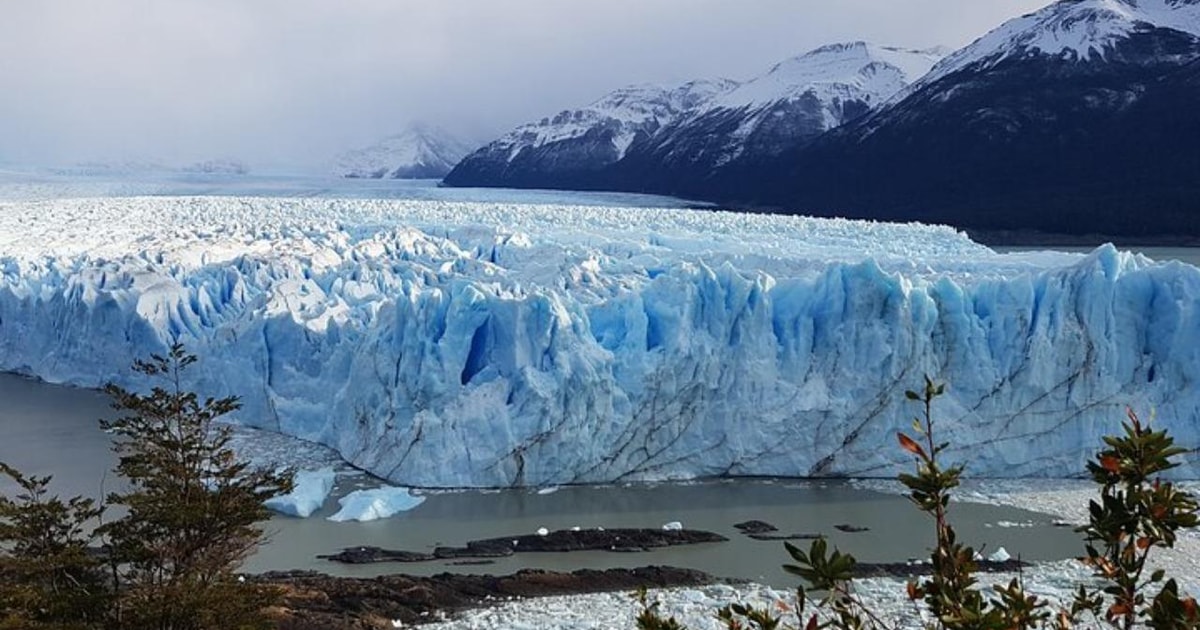 Guided Tour National Park+Perito Moreno Glacier+Sailing (optional ...