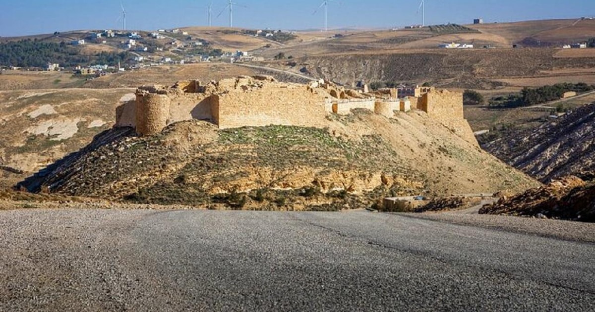 Ammán - Petra - Pequeña Petra y Castillo de Shobak - Excursión de un ...