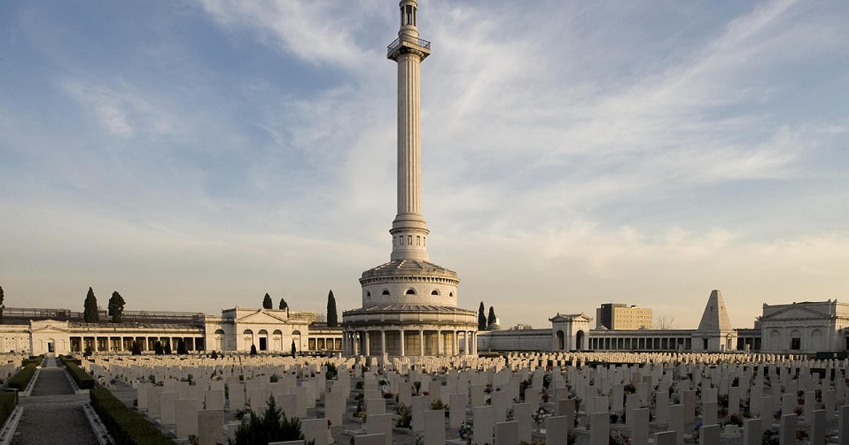 Guided visit to the Vantiniano Monumental Cemetery | GetYourGuide