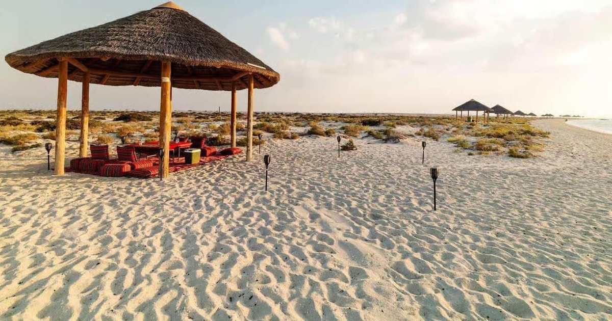 Doha: boottocht naar het eiland Al Safliya met lunch en zwemmen ...