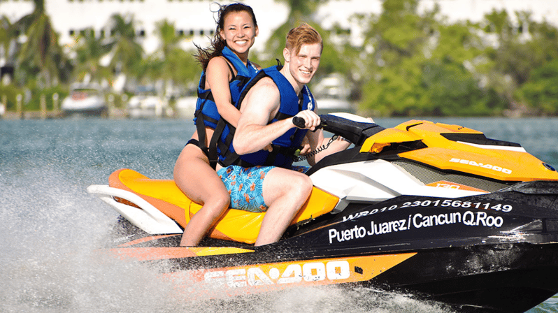 Cancun: WaveRunner-rit | GetYourGuide