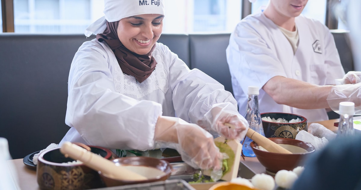 Lake Kawaguchiko: Sushi Making Experience | GetYourGuide