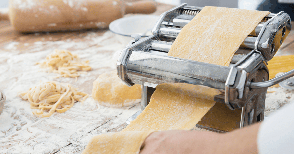 Austin: Master the Art of Colossal Shrimp Alfredo Pasta | GetYourGuide