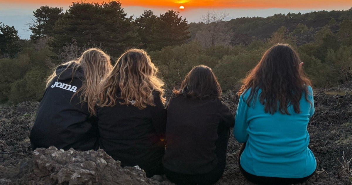 Etna při západu slunce: Výlet na sopku, jeskyně a ochutnávka z Catanie ...