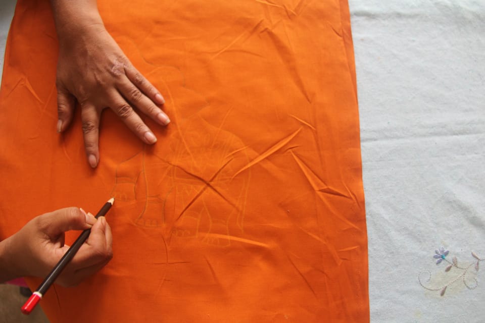 Kandy: Interactive Batik Workshop with Lunch | GetYourGuide