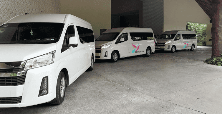 Cancun Airport: Private VIP Transportation Cancun Centro | GetYourGuide