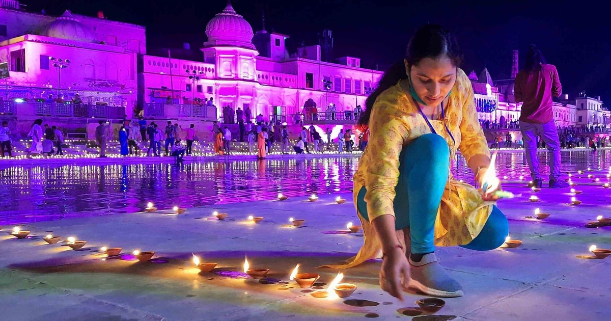 Vanuit Varanasi: Ayodhya dagtour met gids | GetYourGuide